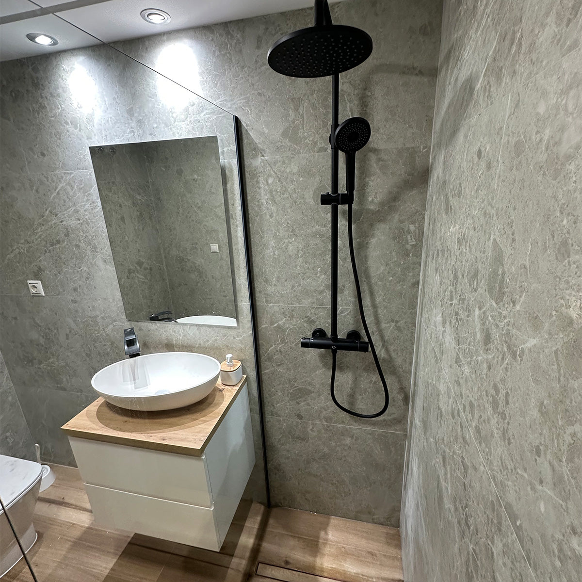 Caprice White | Gulv- og vægflise – Dansk Flise Lager